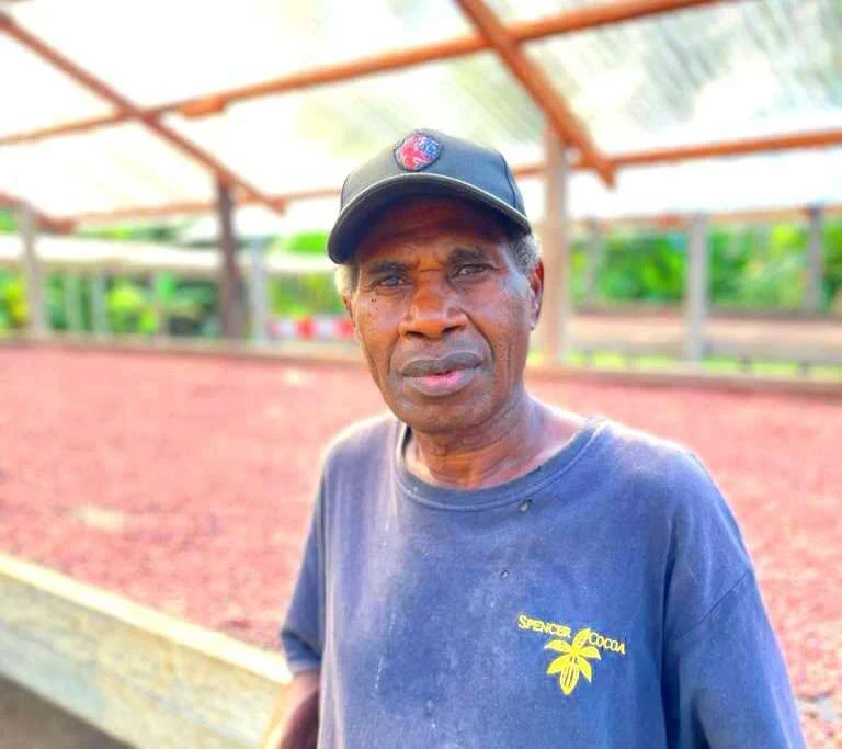 Vanuatu Business Review » Cocoa prices climb, expert backs farmers