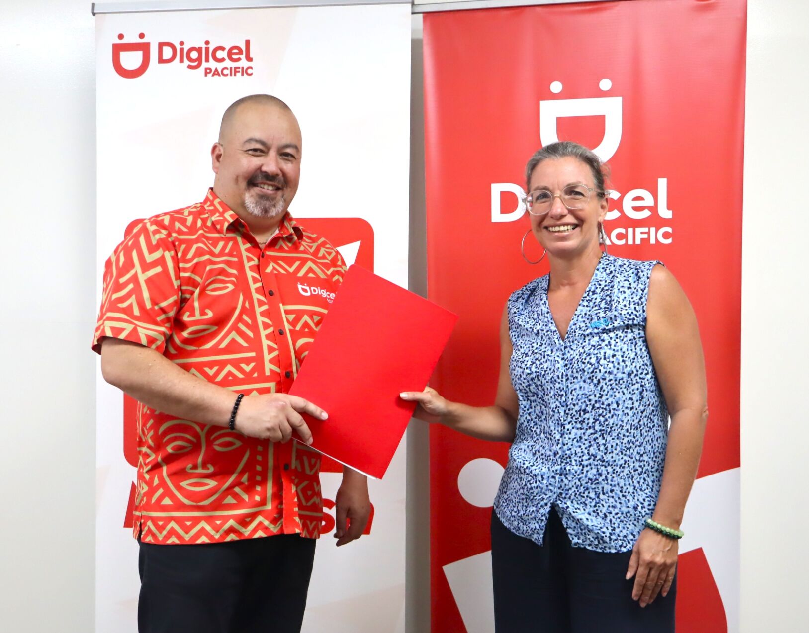 Vanuatu Business Review » Digicel MyCash teams up with ANZ for direct ...